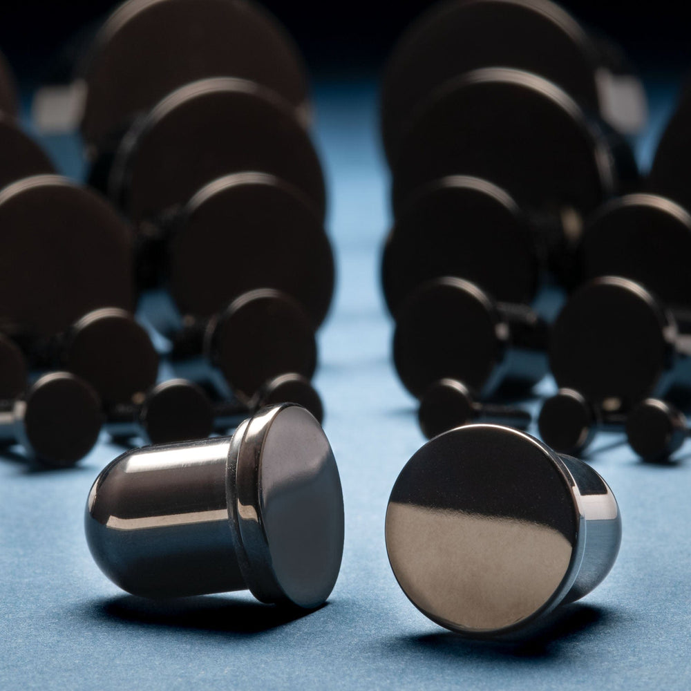 Steel Plugs, Tunnels, Hangers and Tapers – Arctic Buffalo